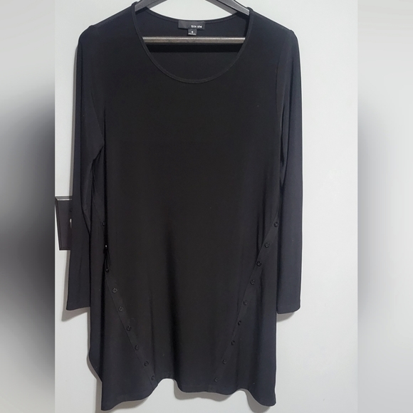 Sun Kim | Tops | Sun Kim Button Stripe Accent Tunic | Poshmark